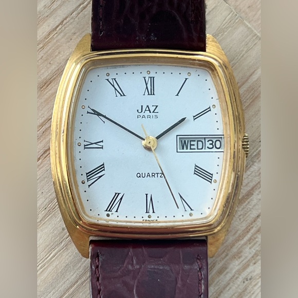 Jaz Paris | Accessories | Jaz Paris Rare Vintage Watch White Dial Gold ...